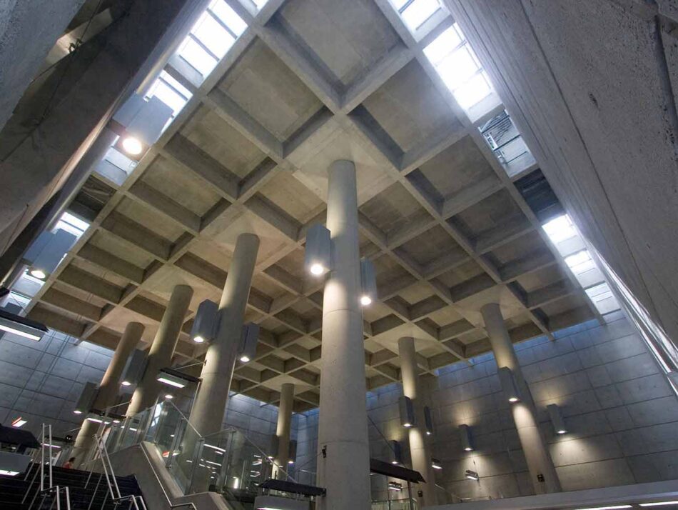 Concorde Metro - Joseph Skaff